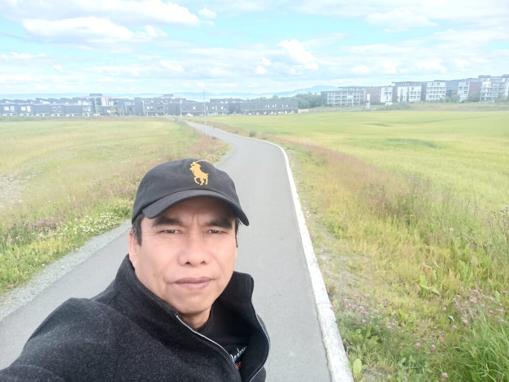 Pak Muhsin, Jatuh Bangun Pecinta Ilmu - Strategi News